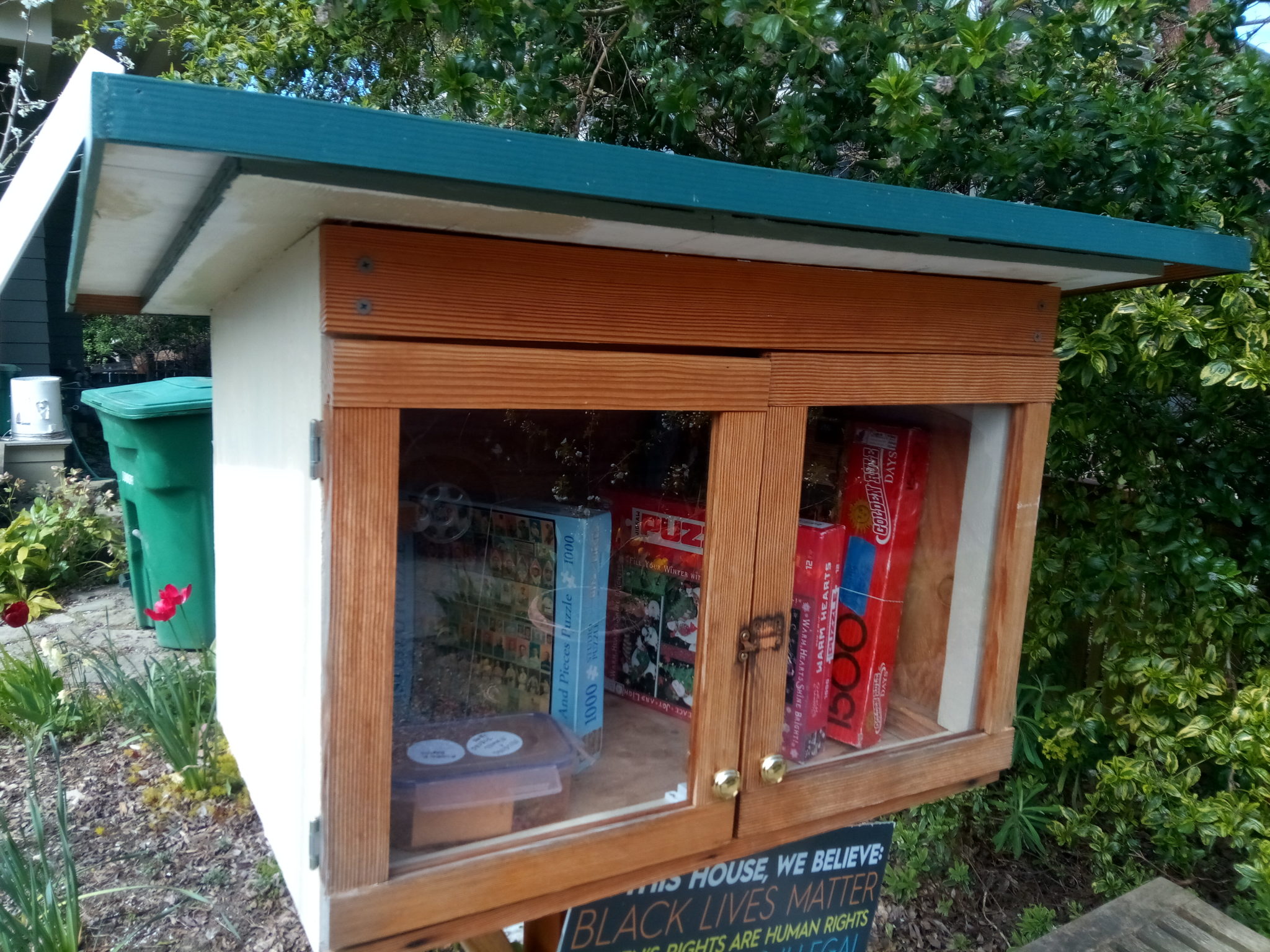 Little Free Libraries Converted to Sharing Boxes – sustainable BALLARD